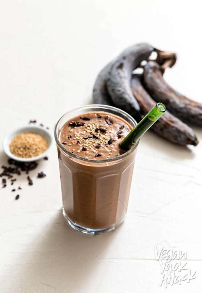 Simple Iron-Rich Chocolate Sesame Smoothie - Vegan Yack Attack